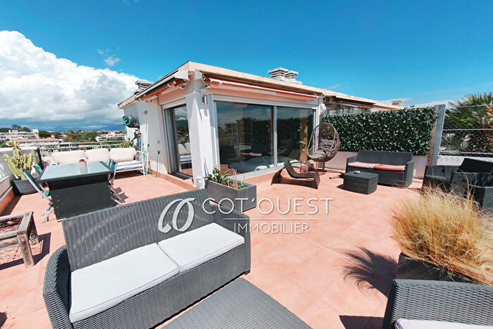 Appartement à louer - Nice, Lanterne - 2 pièces - 1 chambre