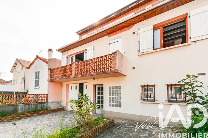 Maison à vendre - Le Blanc-Mesnil, Sud - 5 pièces - 5 chambres