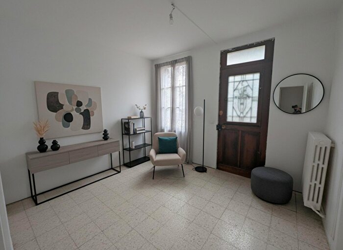 Maison à vendre - Beauvais, Centre-ville - 4 pièces - 2 chambres