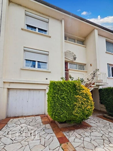 Maison à vendre - Bon-Encontre - 4 pièces - 3 chambres