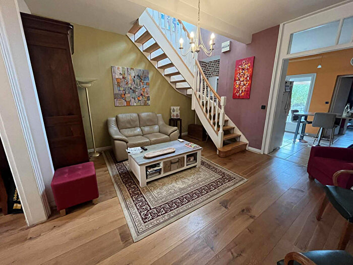 Maison à vendre - Valenciennes, Nungesser, La Briquette, Fb de Cambrai - 5 pièces - 4 chambres