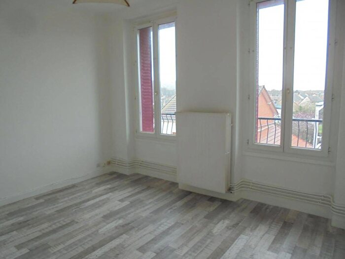 Appartement à louer - Cité du Nord, Laon - 1 pièce