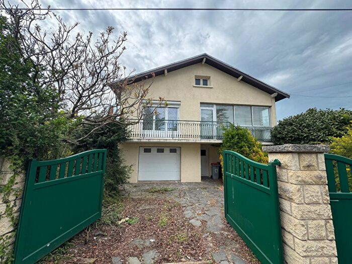 Maison 5 pièces à Andrézieux-Bouthéon, à vendre