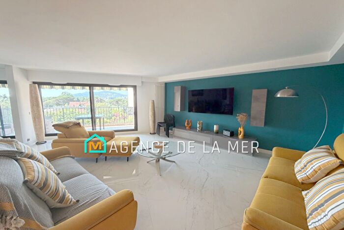 Mandelieu-la-Napoule, La Napoule : Appartement 5 pièces à vendre