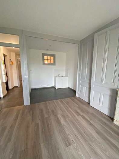 Appartement à louer - Bron - 3 pièces - 2 chambres