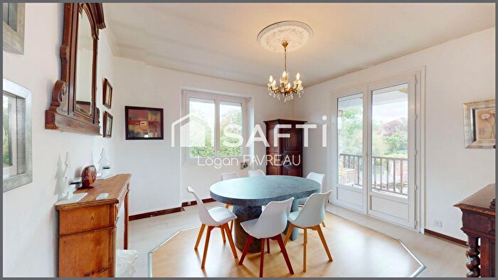 Bretenoux : Maison 8 pièces à vendre