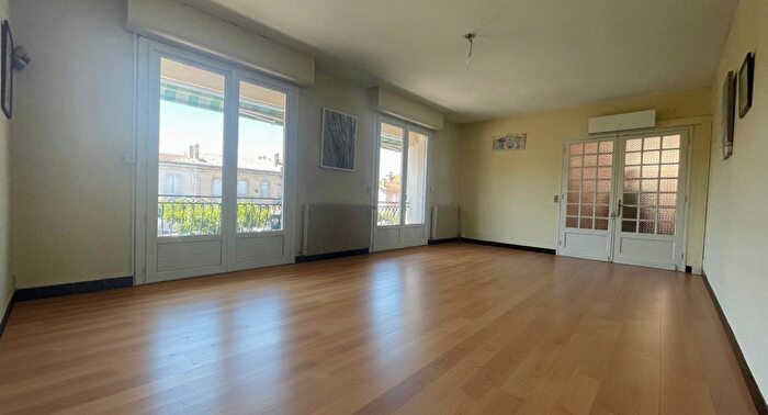 Appartement 3 pièces à louer à Branne