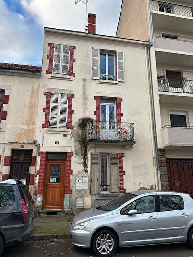 Maison à vendre - Vichy, Champ Capelet - 6 pièces - 4 chambres