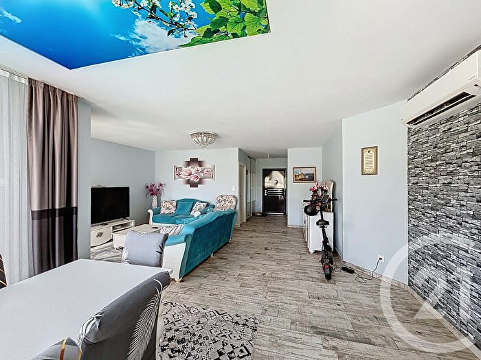 Maison à vendre - Condom - 5 pièces - 4 chambres