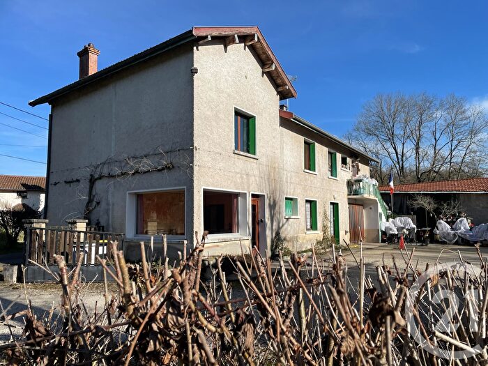Maison à vendre - Rignieux-le-Franc - 10 pièces - 6 chambres