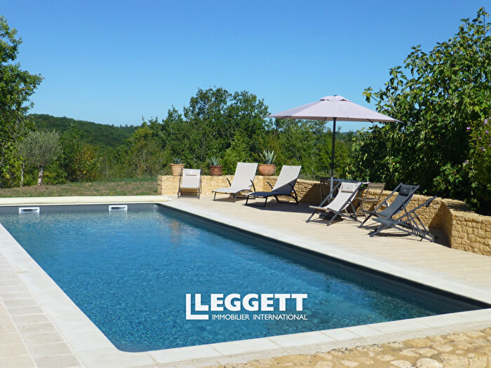 Maison 7 pièces à vendre à Salignac-Eyvigues
