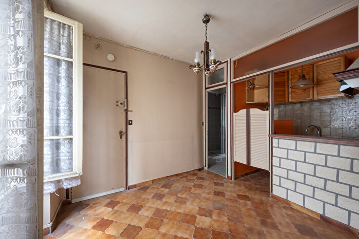 Appartement 2 pièces à Paris 12ème, Vallée de Fecamp, à vendre