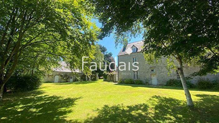 Maison à vendre - Audouville-la-Hubert - 12 pièces - 8 chambres