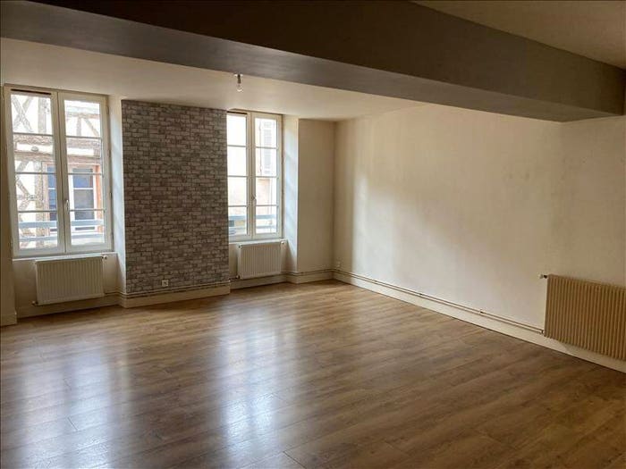 Appartement 3 pièces à La Réole, à louer