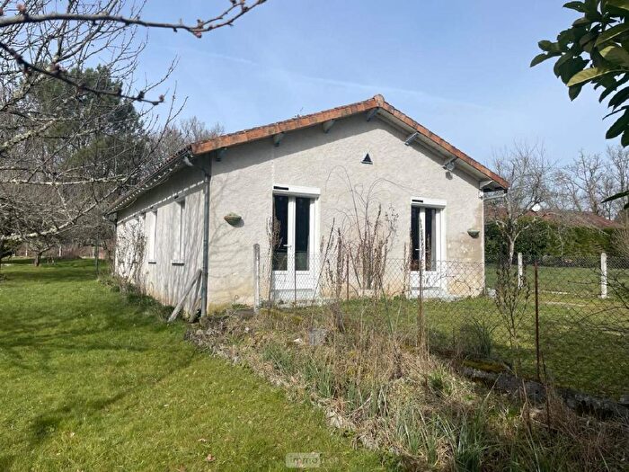 Segonzac : Maison 5 pièces à vendre