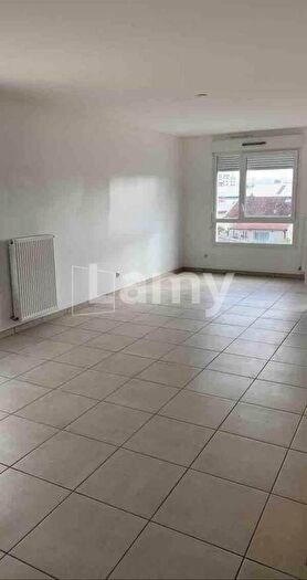 Les Brosses, Villeurbanne : Appartement 3 pièces à louer