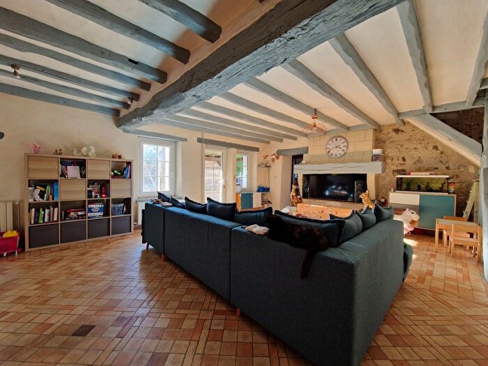 Maison à vendre - Ligueil - 7 pièces - 3 chambres