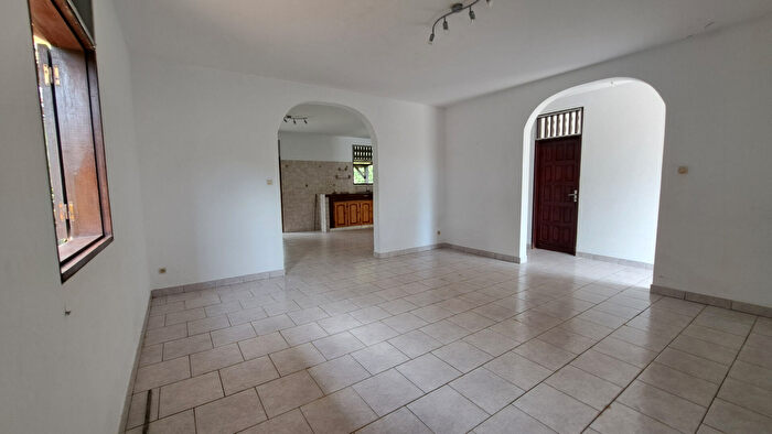 Maison à vendre - Remire-Montjoly - 4 pièces - 3 chambres