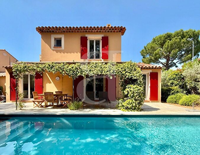 Maison à vendre - Saint-Rémy-de-Provence - 4 pièces - 3 chambres