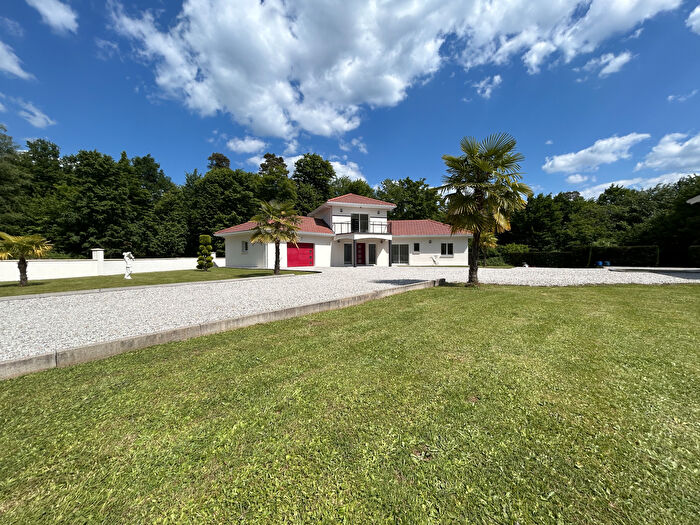 Maison à vendre - Gimel-les-Cascades - 4 pièces - 3 chambres