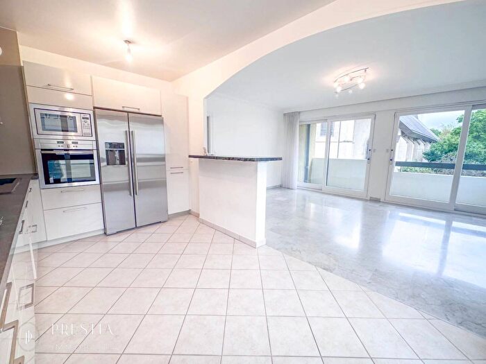 Appartement à louer - Nord, Saint-Julien-en-Genevois - 3 pièces