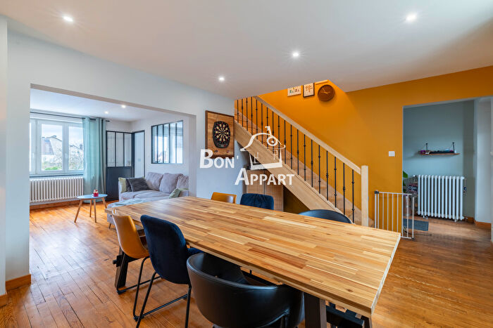 Maison à vendre - Uckange - 6 pièces - 4 chambres