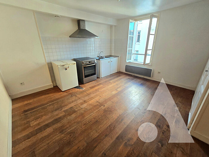 Appartement à vendre - Troyes, Cathédrale - 3 pièces - 2 chambres