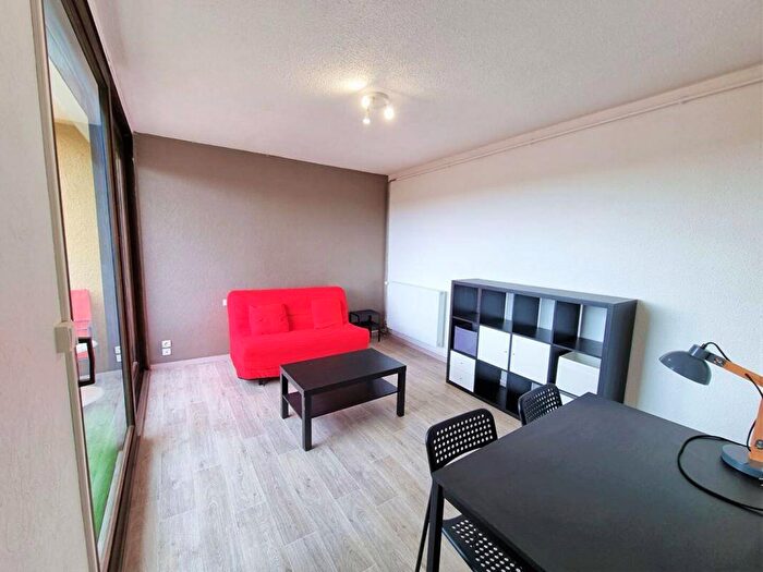 Appartement à louer - La panousse, St Martin, Val de Caussels, Jarlard, Le Peyroulié, Albi - 1 pièce