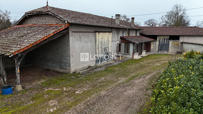 Maison à vendre - Saint-Jean-sur-Veyle - 4 pièces - 1 chambre