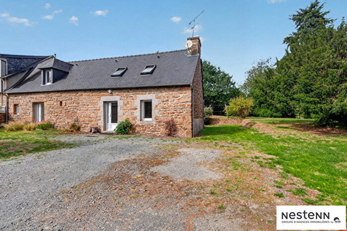 Maison 4 pièces à vendre à Plaintel