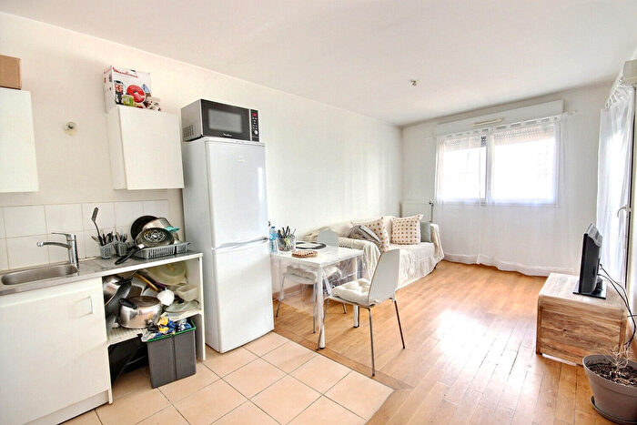 Appartement 2 pièces à vendre à Fresnes, Centre-ville