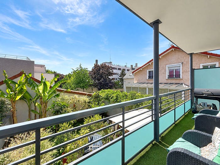 Nanterre, Vieux Pont : Appartement 2 pièces à vendre
