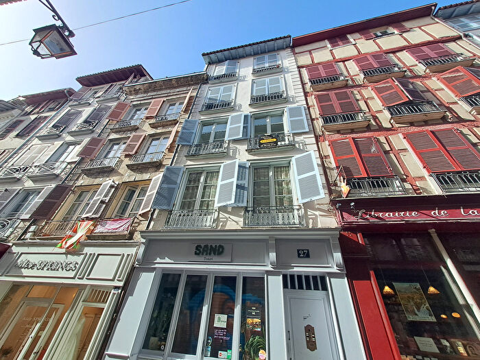 BayonneBayonaBaiona, Centre-ville, Hôtel de Ville : Appartement 2 pièces à vendre