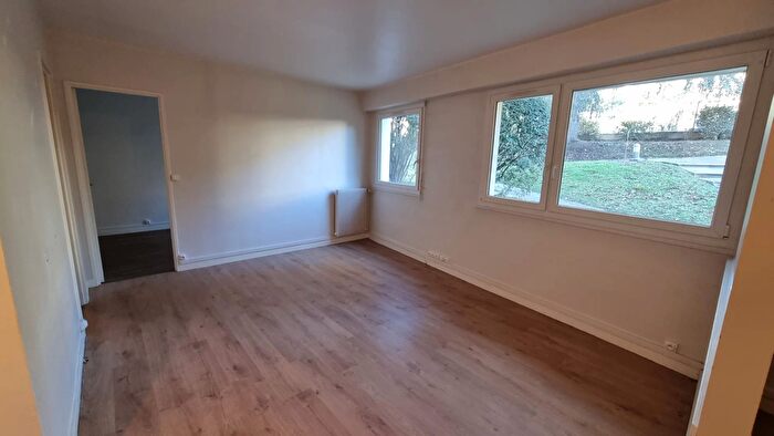 Appartement à vendre - Saint-Cloud, Pasteur, Magenta - 2 pièces - 1 chambre