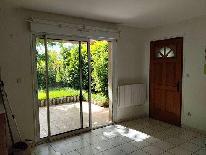 Colayrac-Saint-Cirq : Appartement 3 pièces à louer