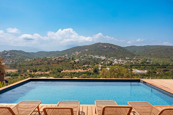 Maison à vendre - Zonza - 5 pièces - 4 chambres