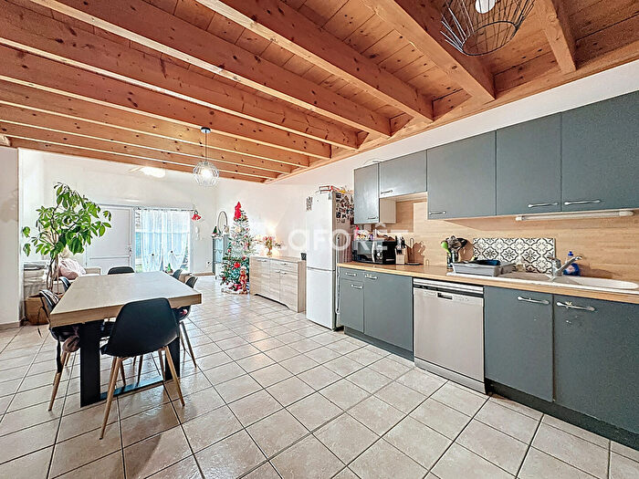 Appartement à vendre - Marlieux - 4 pièces - 3 chambres