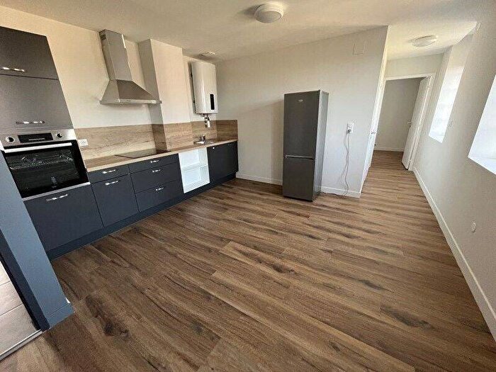 Appartement à louer - Vouzeron - 2 pièces - 1 chambre