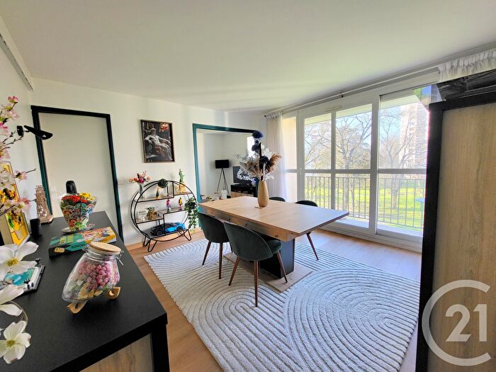 Appartement à vendre - Eaubonne, Jean-Jacques Rousseau - 4 pièces - 2 chambres