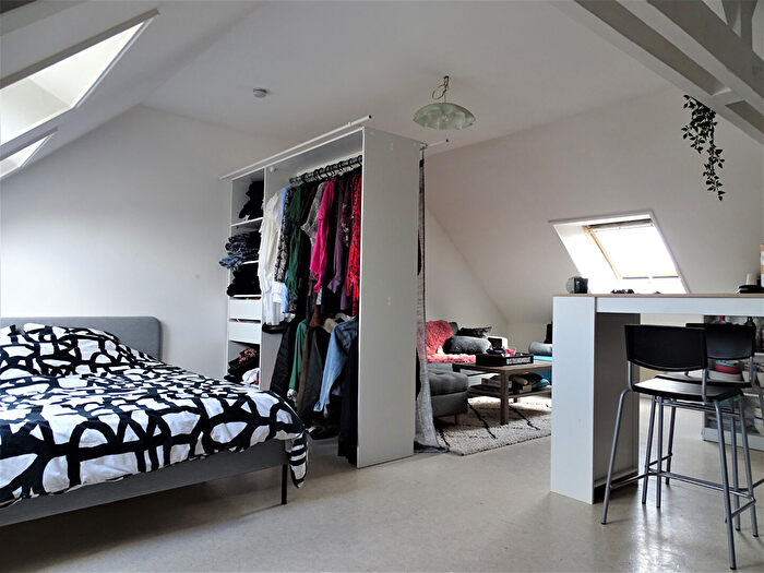 Appartement à louer - Combourg - 1 pièce - 1 chambre