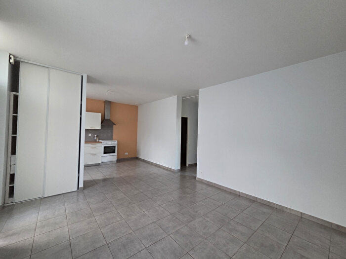 Appartement à louer - Chamalières, Centre-ville, Carrefour de lEurope - 3 pièces