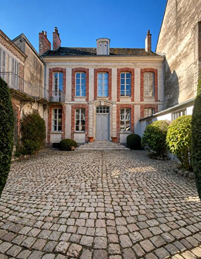 Maison 10 pièces à vendre - Sens, L'Amande