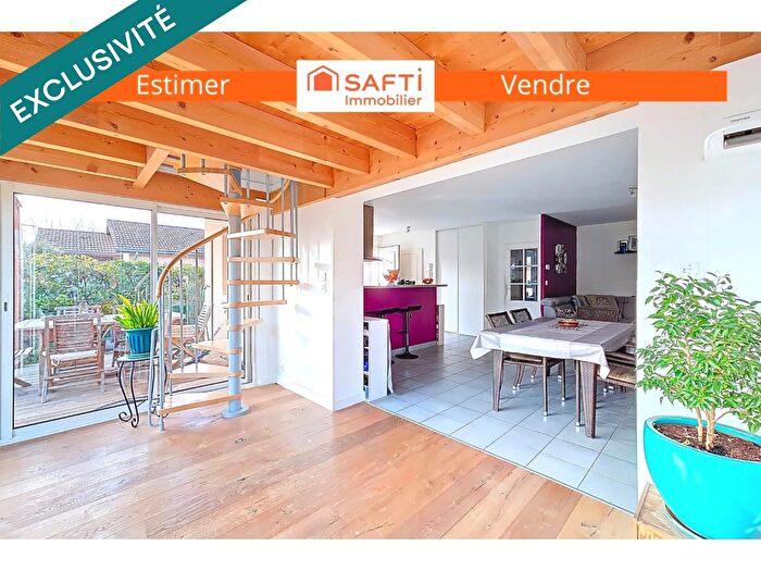 Maison à vendre - Villette-dAnthon - 4 pièces - 3 chambres