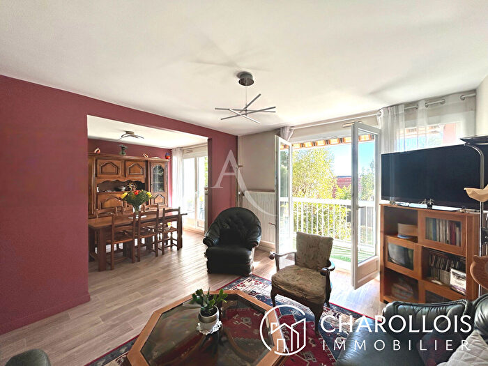 Mâcon, Mâcon Nord : Appartement 4 pièces à vendre