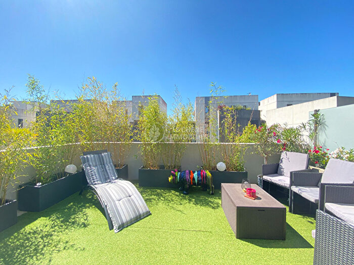 Appartement à vendre - Rocquencourt - 4 pièces - 3 chambres