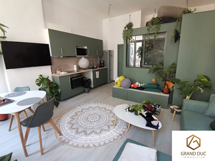 Marseille 2ème, La Joliette : Appartement 3 pièces à louer