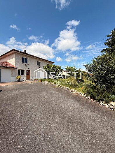 Grièges - Maison 7 pièces à vendre