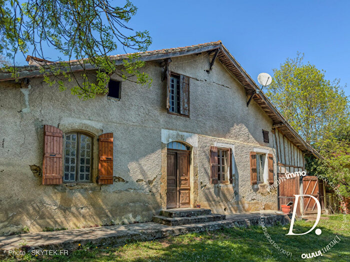 Maison 5 pièces à Plaisance, à vendre