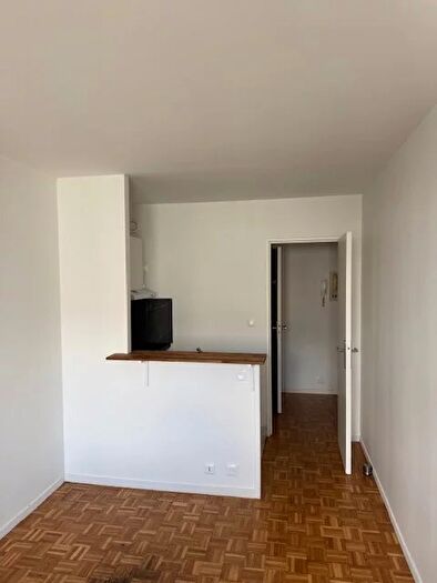 Appartement à louer - Levallois-Perret, Eiffel - 1 pièce