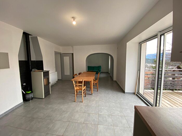 Maison à louer - Laval-dAix - 4 pièces - 2 chambres